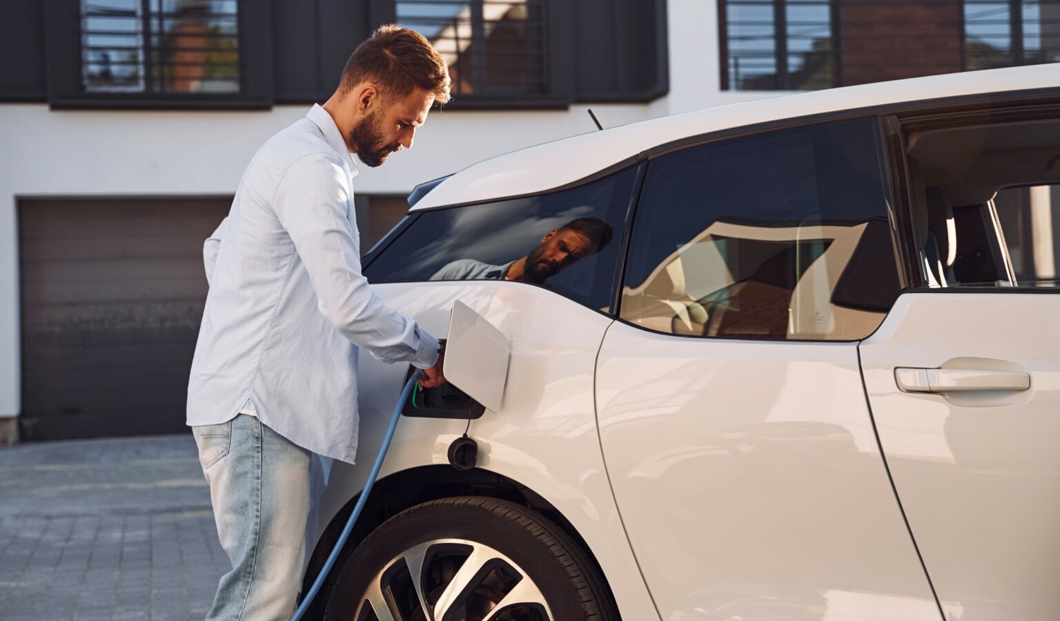 Forsikring af elbil – Få den bedste dækning til din elbil 🚗🔌